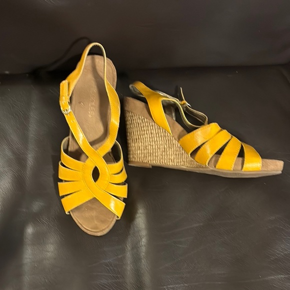 AEROSOLES | Shoes | Yellow Wedge Sandals | Poshmark